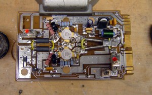 Repairing a solid state FM transmitter module – Engineering Radio