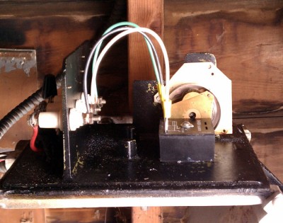 The mechanical tower light flasher – Engineering Radio